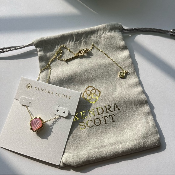 Kendra Scott | Jewelry | Kendra Scott Blush Pink Mother Pearl Brynne ...